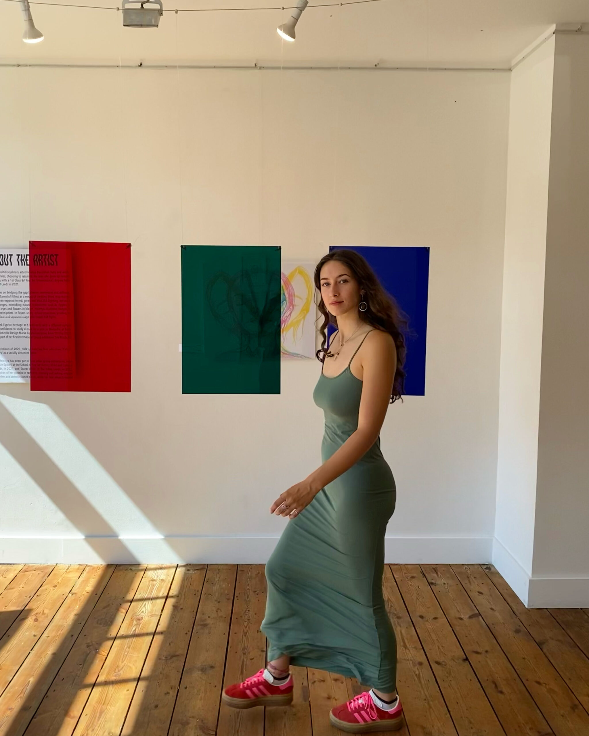 About – HELENYA APOSTOLOU